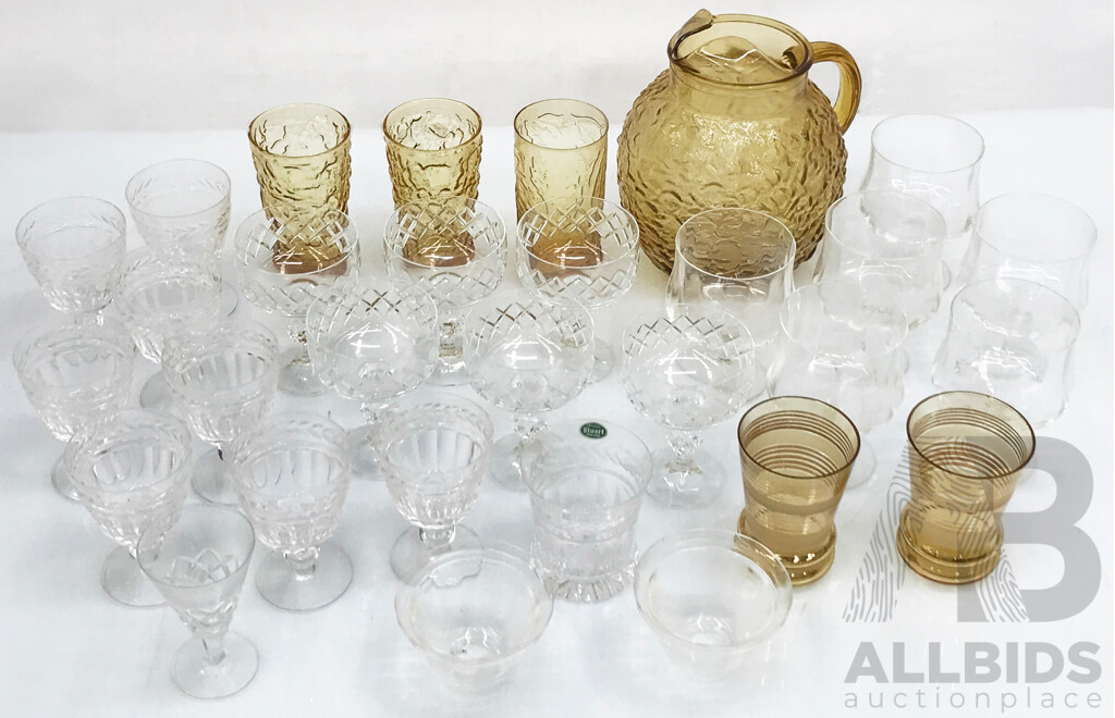 Assorted Lot Of Glassware Lot 1504287 Allbids